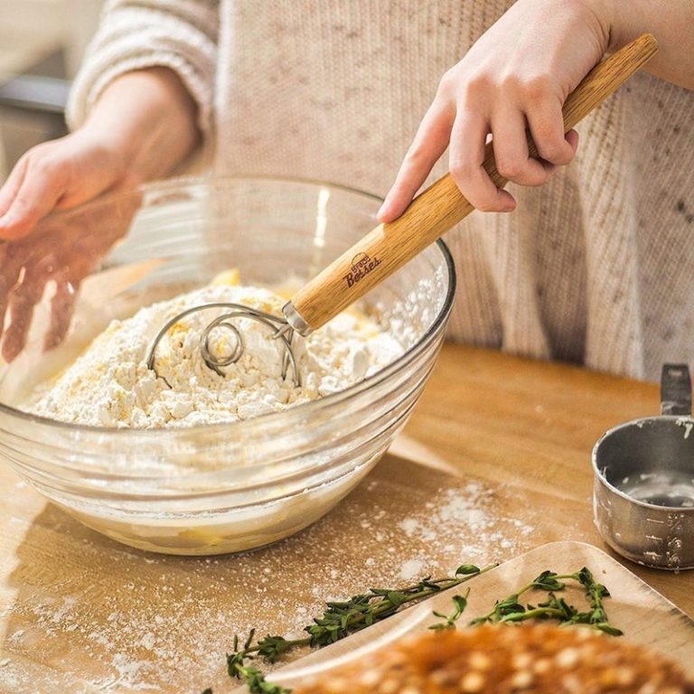 Where To Find Unique Gifts For Bakers | Holiday Baking Present Ideas